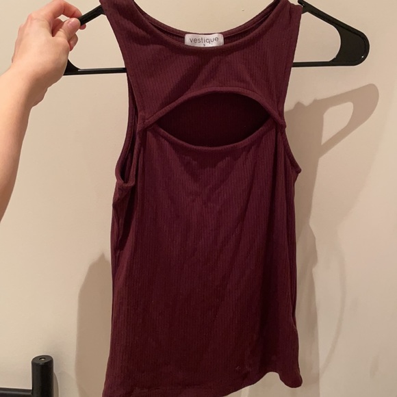 vestique | Tops | In The Cut Top | Poshmark